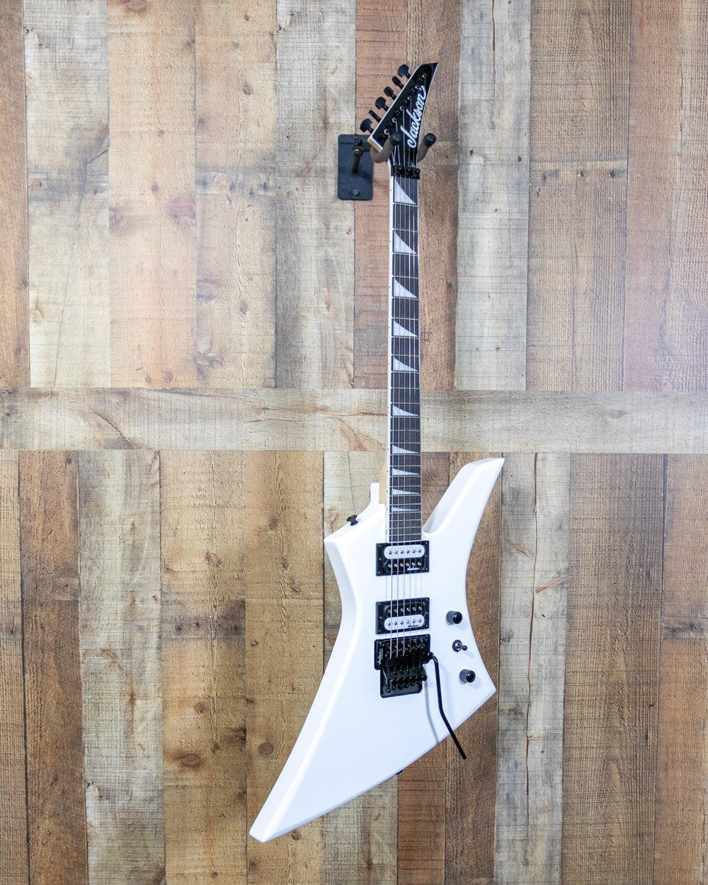 Jackson JS Series Kelly JS32 Snow White - Boothe Music